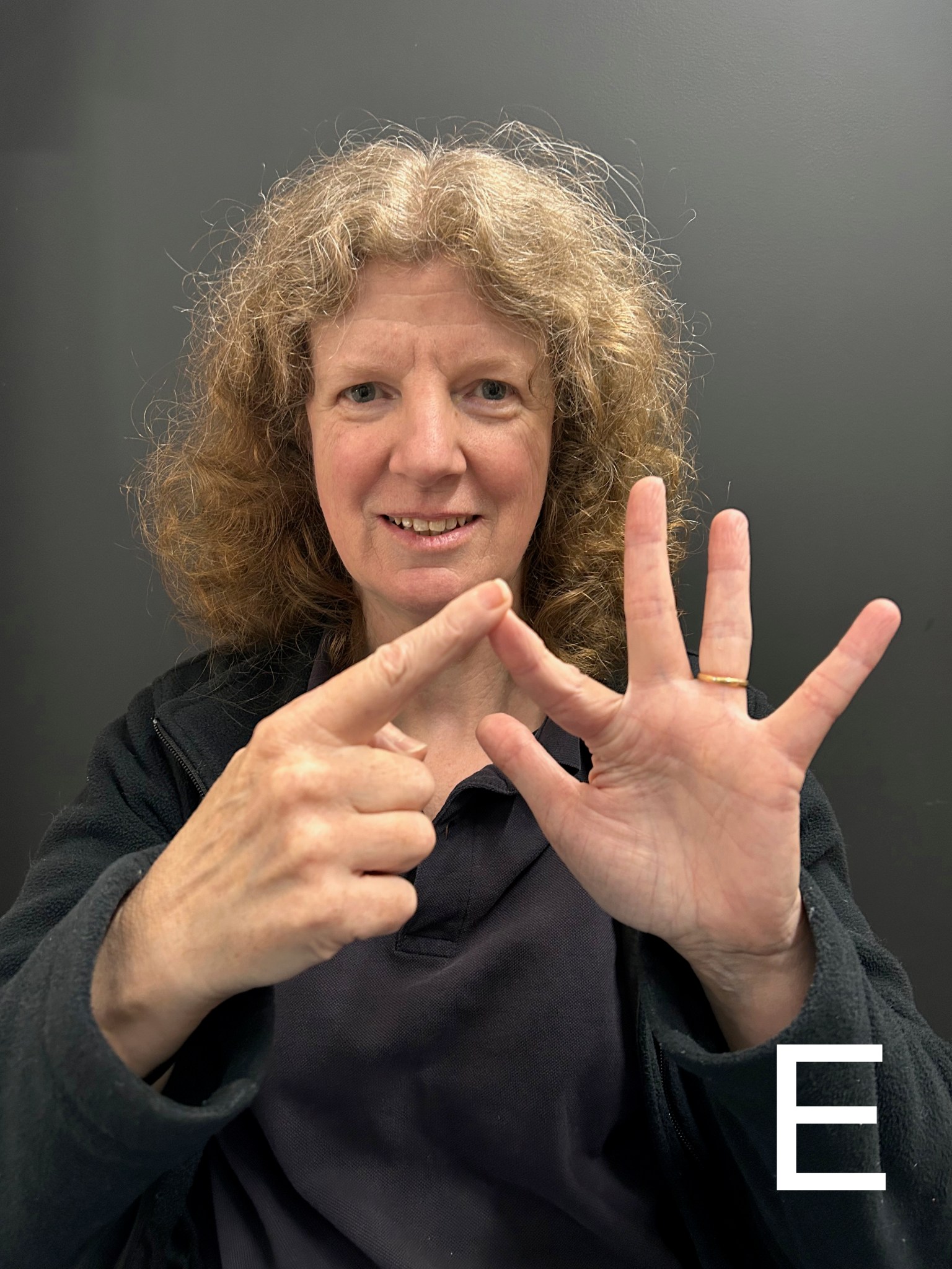 Auslan alphabet and deafblind fingerspelling | Deafblind Victoria